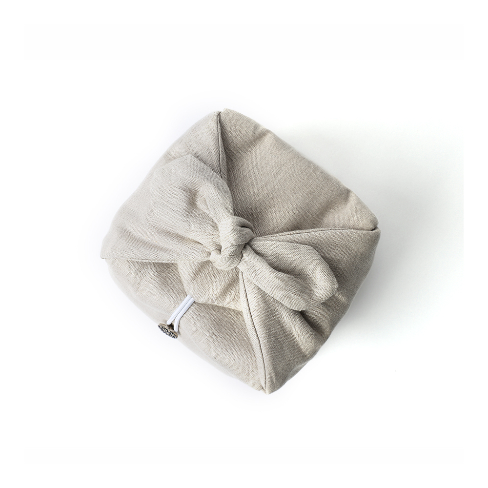 Tea Bowl Set of 5, Petr Novak for Yoshi en, black & white 250ml